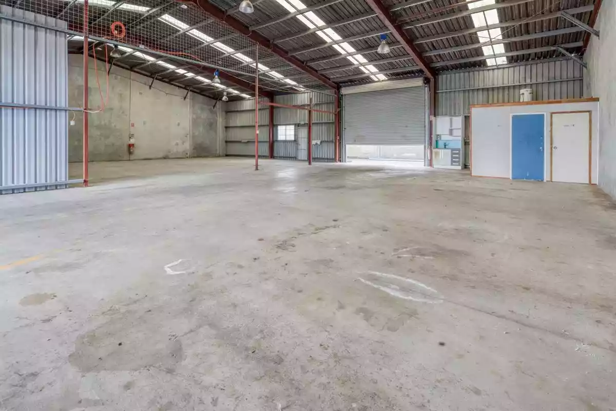 Industrial/Warehouse Space For Lease 420 SQM Lytton 4178 | AU | Cushman ...