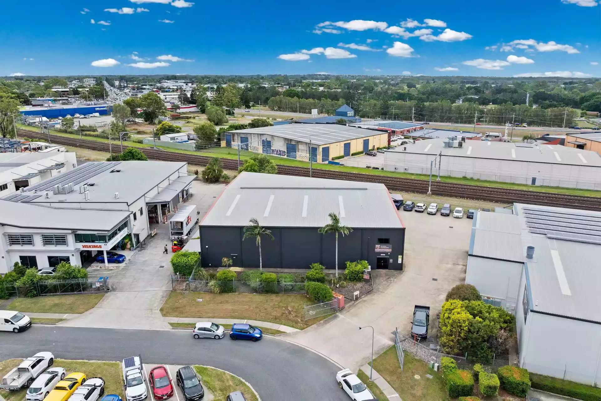 Industrial/Warehouse Space For Sale 998 SQM BRENDALE 4500 | AU ...